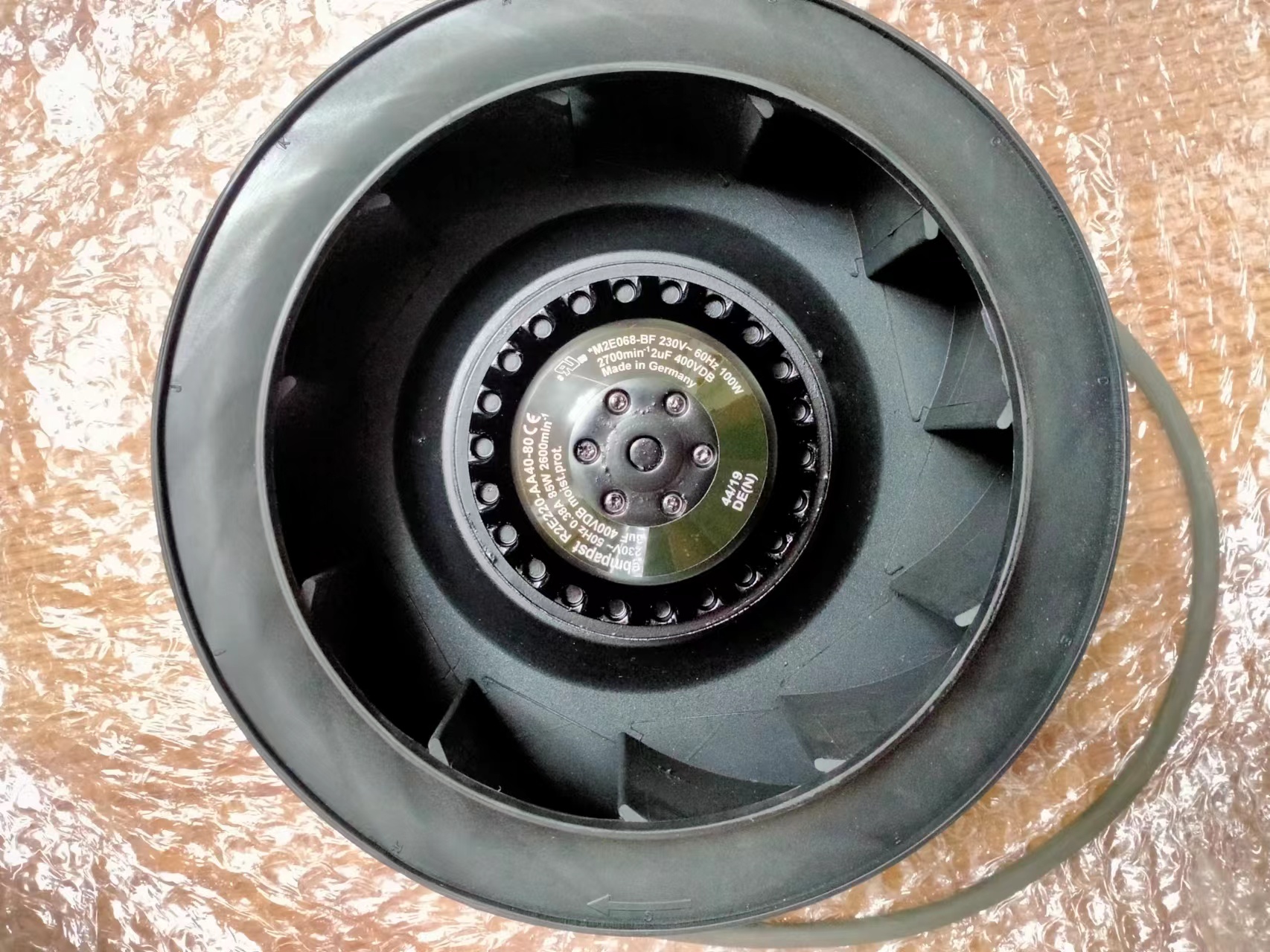 EBM-Papst R2E220-AA40-80 Blowers & Centrifugal Fan / Fan Motorized Impeller